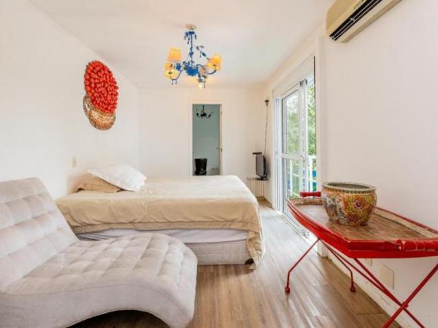 Aconchegante casa para venda em Brooklin Paulista com 3 quartos, sendo 3 suítes, 540m² elietetufan