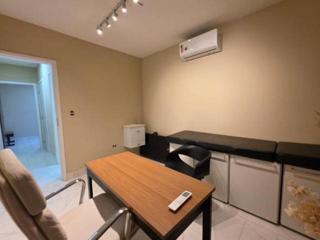 Confortável casa para venda em Campo Belo com 3 quartos, sendo 1 suíte, 188m² elietetufanini#CI9G2