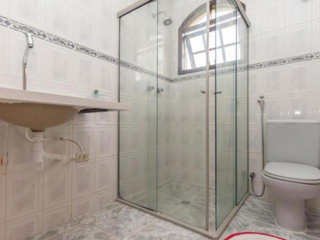 Imperdível casa para venda em Parque São Domingos com 3 quartos, sendo 3 suítes, 222m² remaxmonarc