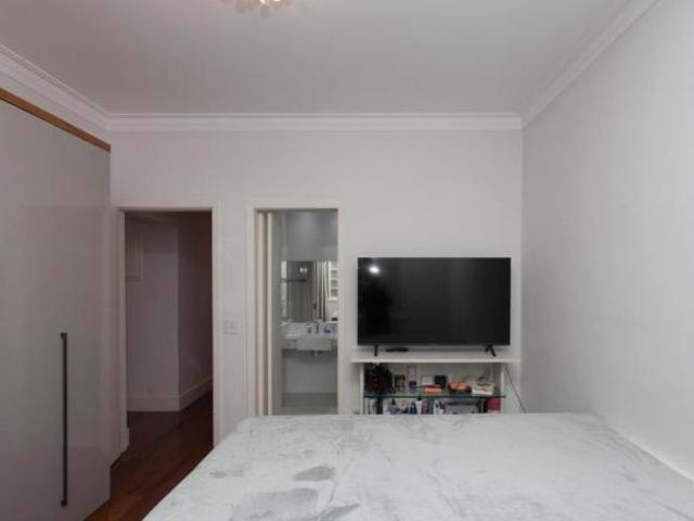 Aconchegante casa para venda em Pirituba com 3 quartos, sendo 1 suíte, 252m²