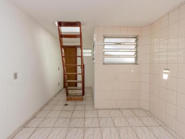 Funcional casa para venda em Saúde com 4 quartos, sendo 2 suítes, 218m² fabiodantas#DXMNE
