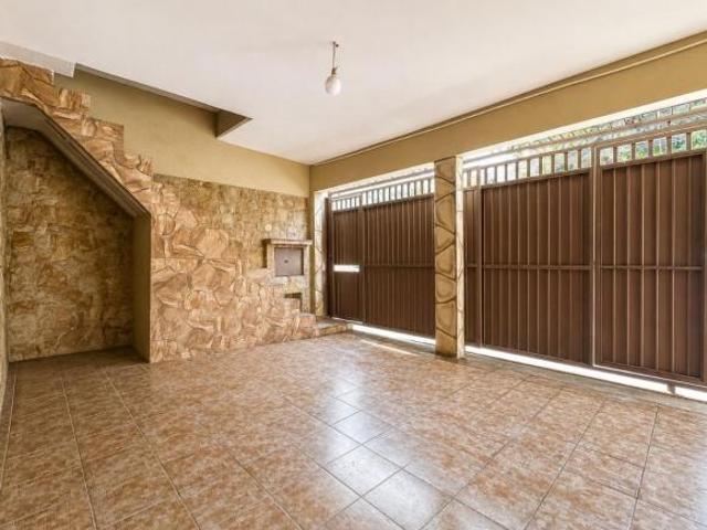 Espetacular casa para venda em Vila Miriam com 5 quartos, sendo 1 suíte, 126m²