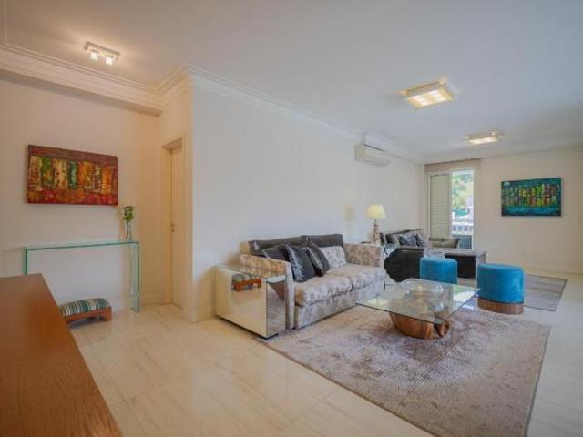 Funcional apartamento para venda em Tamboré com 2 quartos, sendo 2 suítes, 96m²