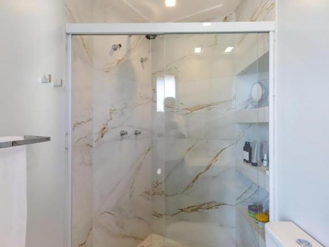 Funcional apartamento para venda em Vila Anastácio com 3 quartos, sendo 1 suíte, 129m² remaxmonarc