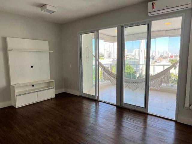 Atraente apartamento para venda em Vila Anastácio com 2 quartos, sendo 1 suíte, 70m²