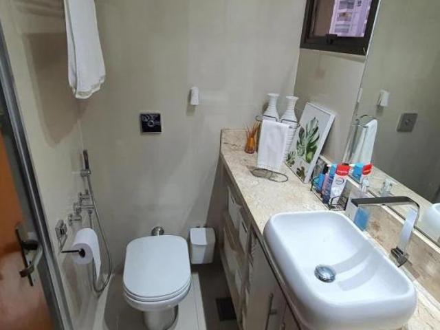Elegante apartamento para venda em Vila Dom Pedro I com 3 quartos, sendo 1 suíte, 87m² maira ykeda