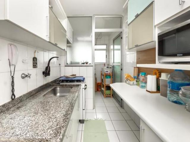 Versátil apartamento para venda em Vila Gumercindo com 2 quartos, sendo 1 suíte, 65m² remaxares#L6