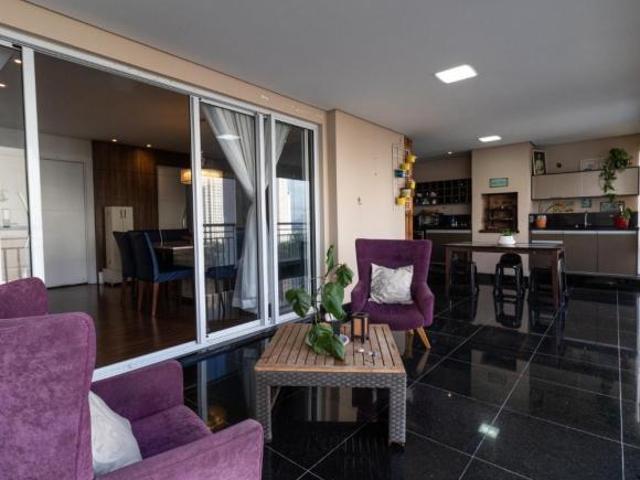 Funcional apartamento para venda em Vila Romana com 4 quartos, sendo 3 suítes, 177m² remaxfront#I9