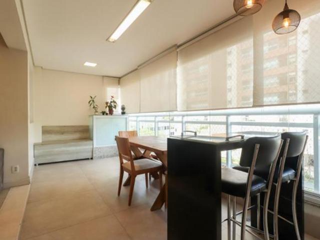 Deslumbrante apartamento para venda em Barra Funda com 3 quartos, sendo 1 suíte, 94m² robertasanto