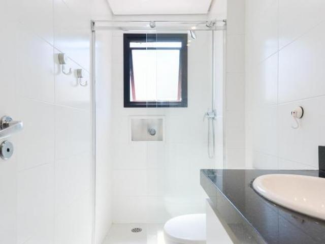 Confortável apartamento para venda em Bosque da Saúde com 3 quartos, sendo 1 suíte, 79m² biashimiz