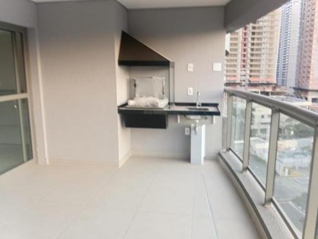 Versátil apartamento para venda em Brooklin com 3 quartos, sendo 1 suíte, 107m²