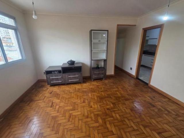 Atraente apartamento para venda em Cambuci com 2 quartos, sendo 1 suíte, 70m²