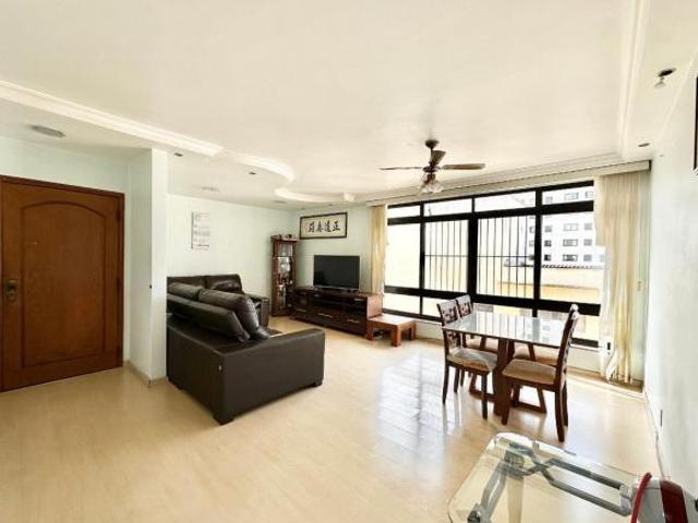Excelente apartamento para venda em Cambuci com 3 quartos, 135m² remaxjoy#QM2PX