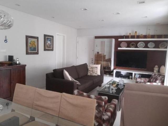 Atraente apartamento para venda em Campo Belo com 3 quartos, sendo 3 suítes, 136m² giseleboassaly#