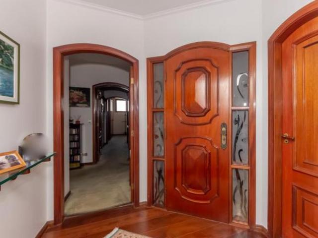 Agradável apartamento para venda em Campo Belo com 3 quartos, sendo 1 suíte, 161m²