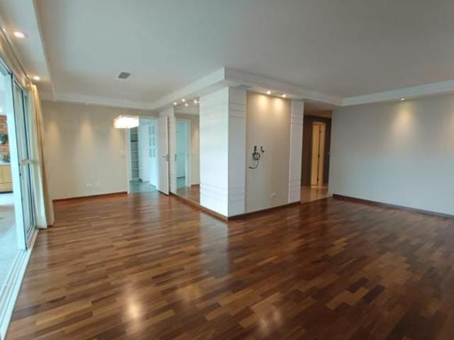 Imperdível apartamento para venda em Campo Belo com 3 quartos, sendo 2 suítes, 177m²