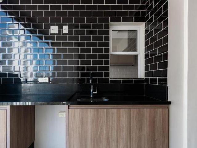 Funcional apartamento para venda em Chácara Inglesa com 2 quartos, sendo 1 suíte, 65m²