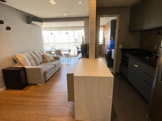Funcional apartamento para venda em Chácara Inglesa com 2 quartos, sendo 1 suíte, 68m²