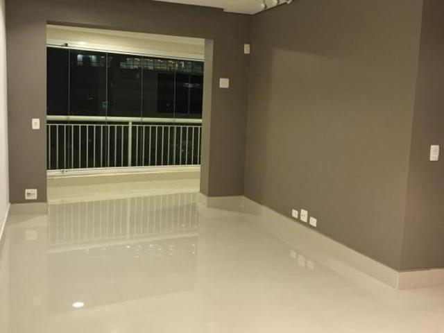 Confortável apartamento para venda em Cidade Monções com 2 quartos, sendo 1 suíte, 76m²