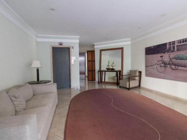 Funcional apartamento para venda em Itaim Bibi com 3 quartos, sendo 2 suítes, 120m² kathrincoaracy