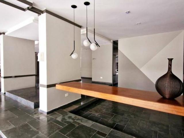 Espetacular apartamento para venda em Itaim Bibi com 3 quartos, sendo 2 suítes, 130m² mayer boacni