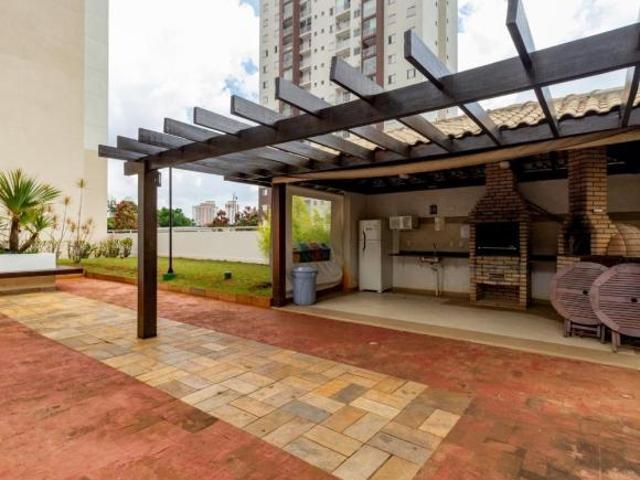 Versátil apartamento para venda em Jaguaré com 3 quartos, sendo 1 suíte, 70m²