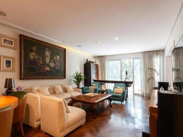 Funcional apartamento para venda em Jardim Paulista com 3 quartos, sendo 1 suíte, 249m²