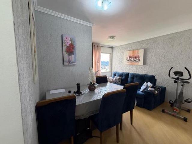 Funcional apartamento para venda em Jardim Regina com 2 quartos, 51m²