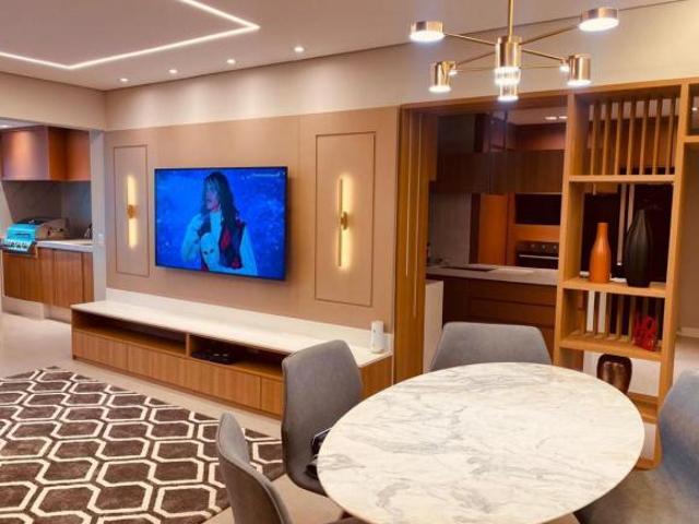 Atraente apartamento para venda em Mooca com 3 quartos, sendo 1 suíte, 132m²
