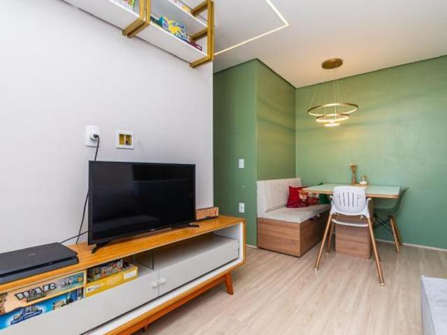 Versátil apartamento para venda em Parque Residencial da Lapa com 2 quartos, sendo 1 suíte, 50m²