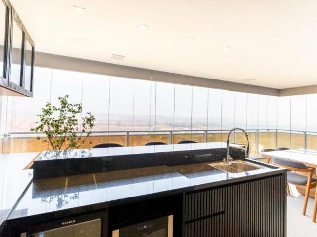 Atraente apartamento para venda em Residencial Mirante Do Ipe com 3 quartos, sendo 3 suítes, 195m²