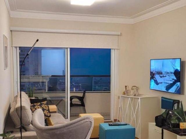 Agradável apartamento para venda em Vila Romana com 3 quartos, sendo 1 suíte, 84m²