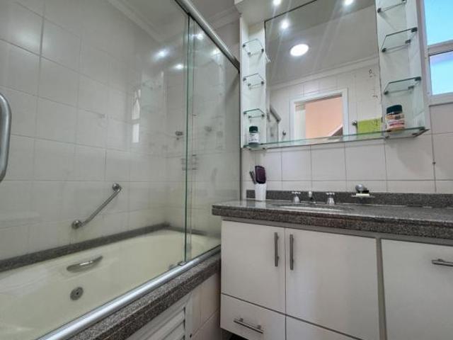 Aconchegante duplex para venda em Ipiranga com 3 quartos, sendo 1 suíte, 203m² remaxagape#HHC8Z