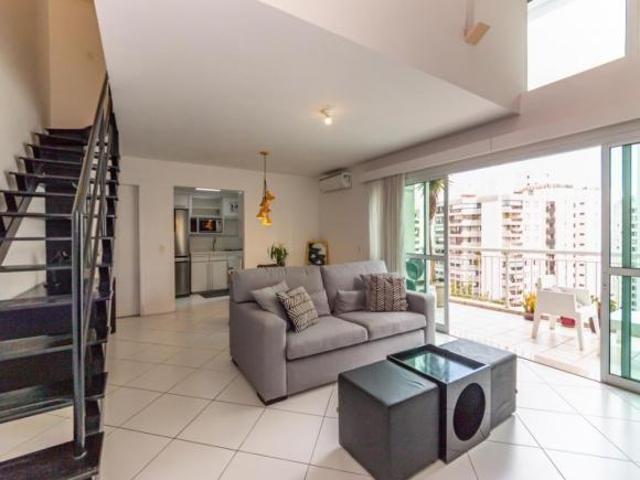Elegante duplex para venda em Vila Nova Conceição com 1 quarto, sendo 1 suíte, 74m² remaxares#N767