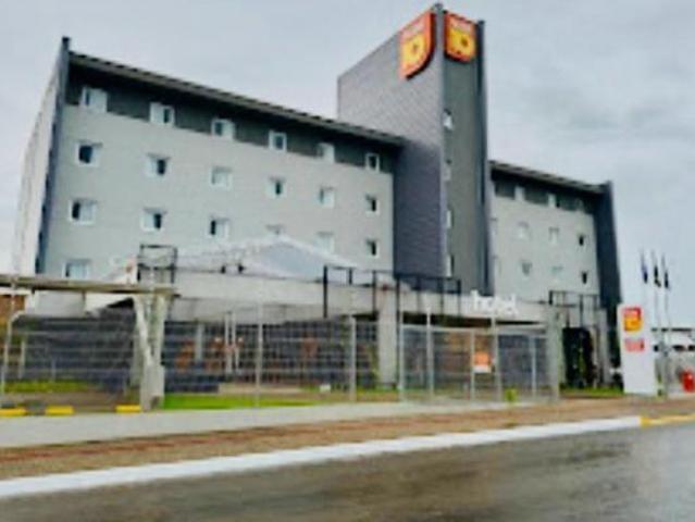 Funcional edifício monousuário para venda em Industrial 2ª Etapa, 2,212m²