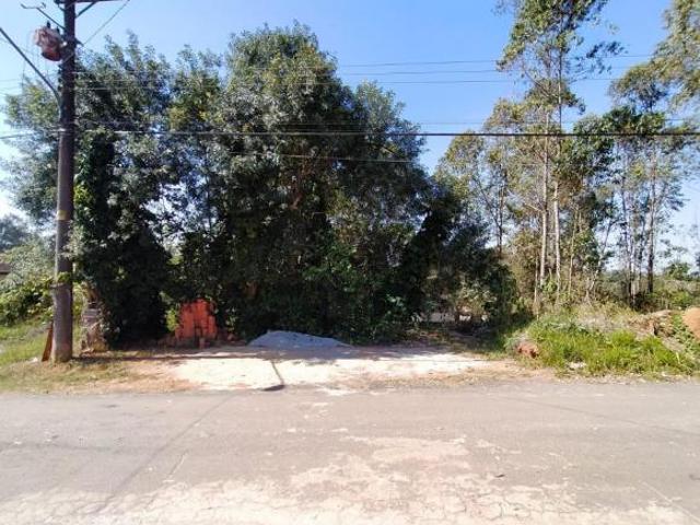 Sensacional lote em condomínio para venda em Parque do Terceiro Lago, 504m²