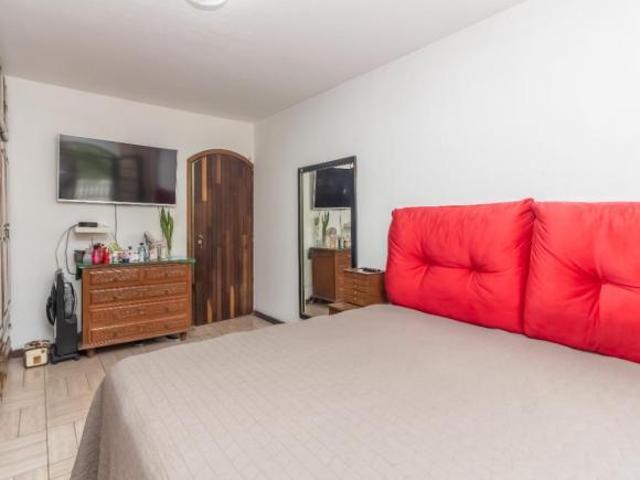 Funcional sobrado para venda em Jardim Cidade Pirituba com 4 quartos, sendo 1 suíte, 203m² leilari