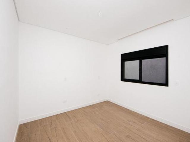 Agradável sobrado para venda em Portais Polvilho com 3 quartos, sendo 3 suítes, 189m² tiagoberni