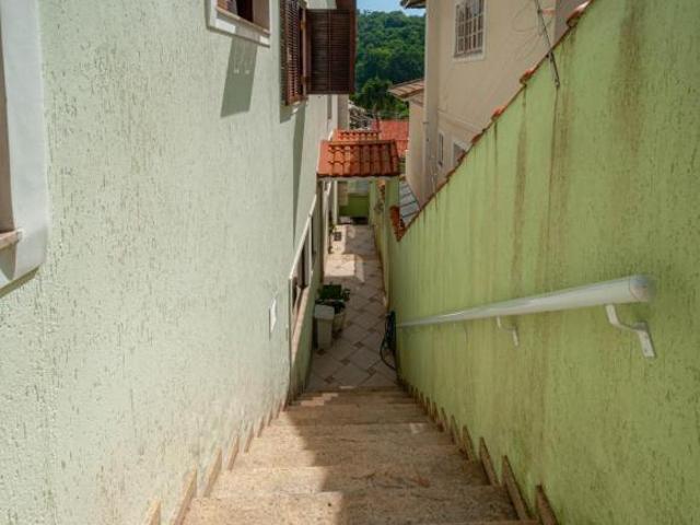 Aconchegante sobrado para venda em Tremembé com 4 quartos, sendo 2 suítes, 236m² ivanildedavid#ADF