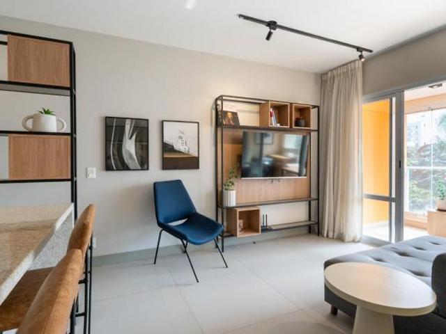 Confortável studio para venda em Campo Belo com 1 quarto, 40m² remaxares#Q9SEI