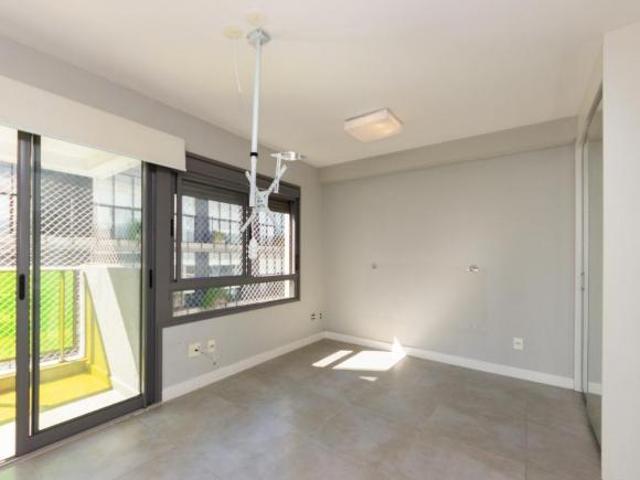 Funcional studio para venda em Vila Madalena com 1 quarto, 33m² lauro vargas#AXOHG