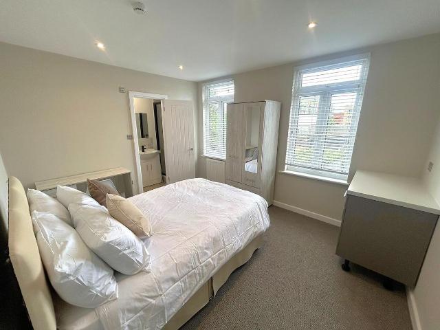 Fulwich Road, Dartford DA1, Room to rent, £1,000 pcm | PrimeLocation