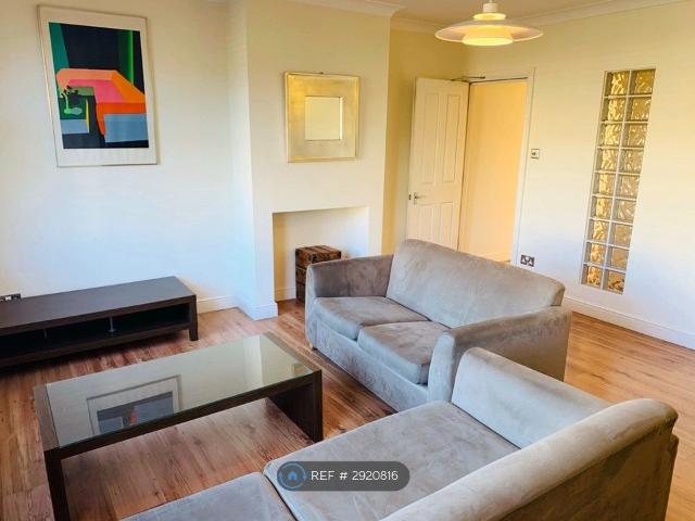 Fulwood Road, Sheffield S10, 2 bed flat to rent, £1,295 pcm | PrimeLocation