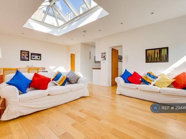 Fulham, London, SW6 1 bed flat to rent £2,200 pcm £508 pw