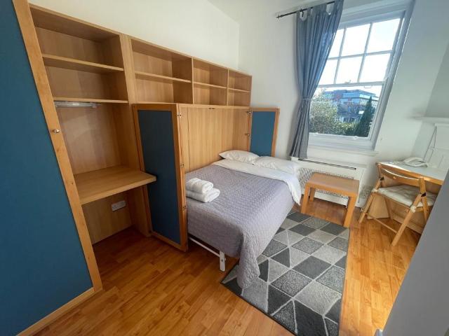 Fulham Palace Road, Hammersmith, London W6, Studio to rent, £1,517 pcm | PrimeLocation