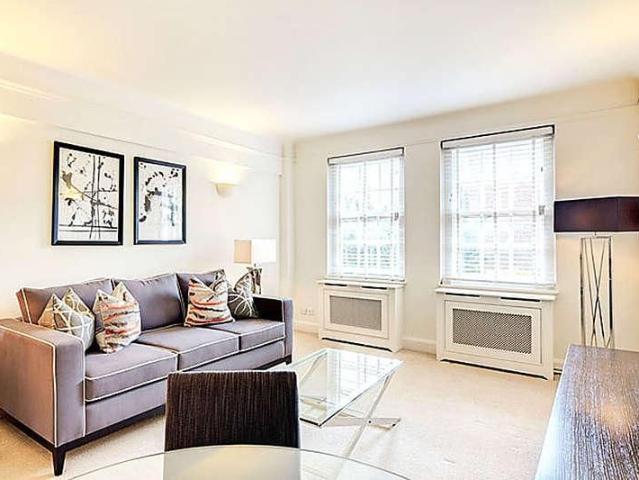 Fulham Road, Chelsea, London, SW3