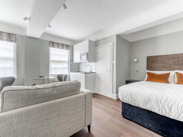 Fulham road, Chelsea, London, SW3 Studio to rent £2,384 pcm £550 pw