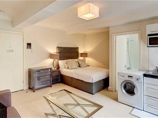 Fulham Road, Chelsea SW3