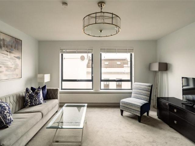 Fulham Road, Chelsea, SW3 2 bed apartment to rent £3,900 pcm £900 pw