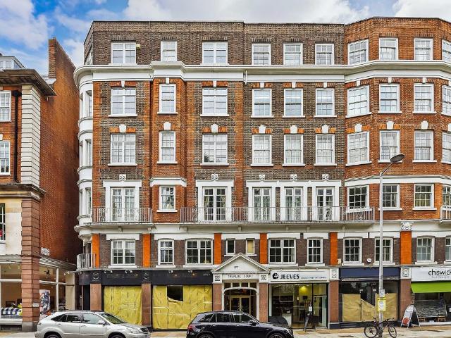 Fulham Road, Chelsea SW3, 3 bed flat to rent, £5,499 pcm | PrimeLocation